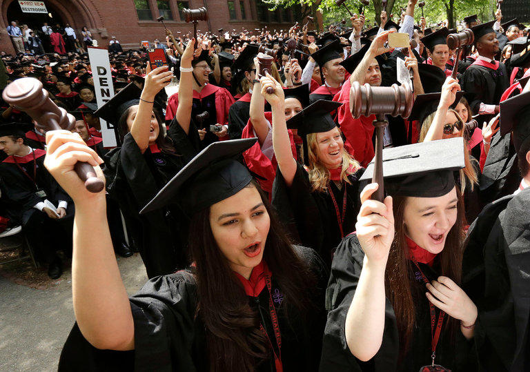 7 Top Tips for Newly Graduated Lawyers – Lawyer Monthly | Legal News ...