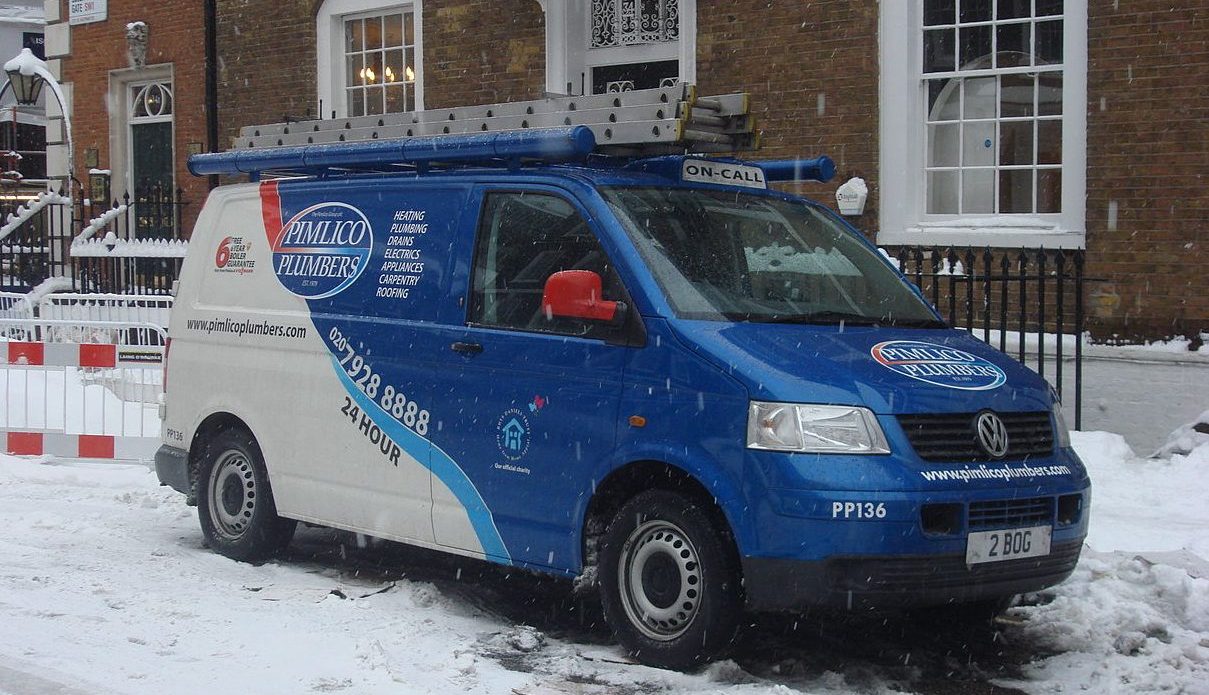 Pimlico Plumbers to Implement “No Jab, No Job” Work Contract